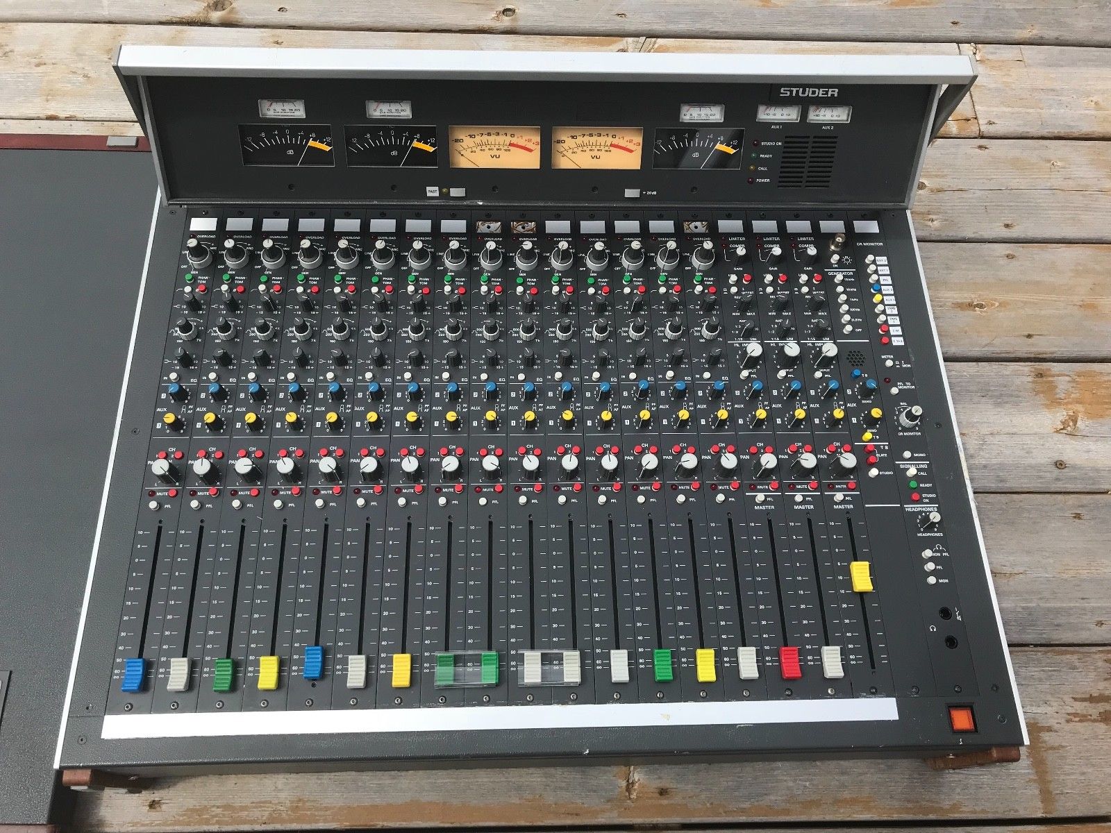 Studer 962 Studio Mixing Console whit Connection Box | Quick Market